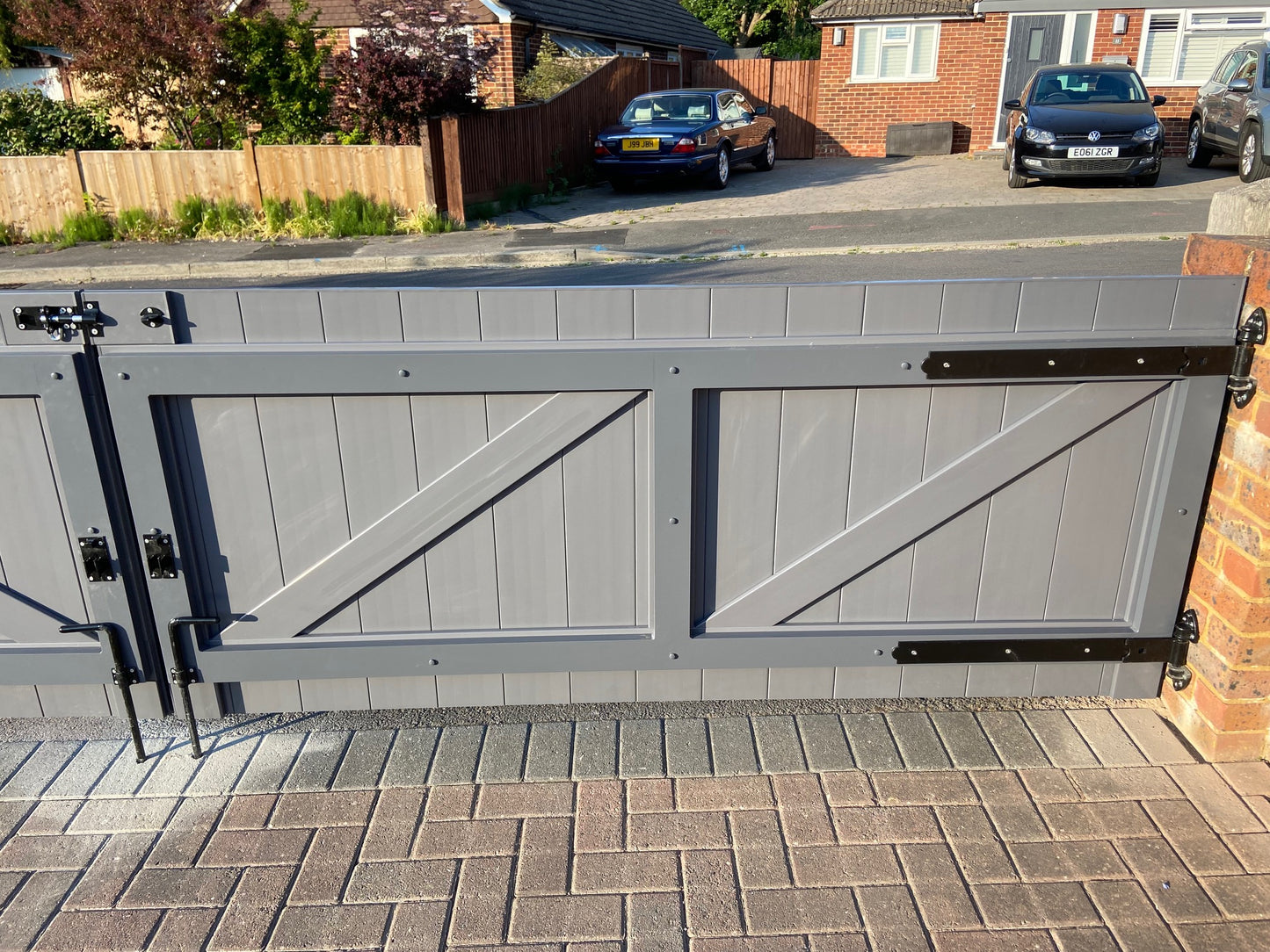 Single Side Gate with Aluminium Frame | Flat Top – Tekplas