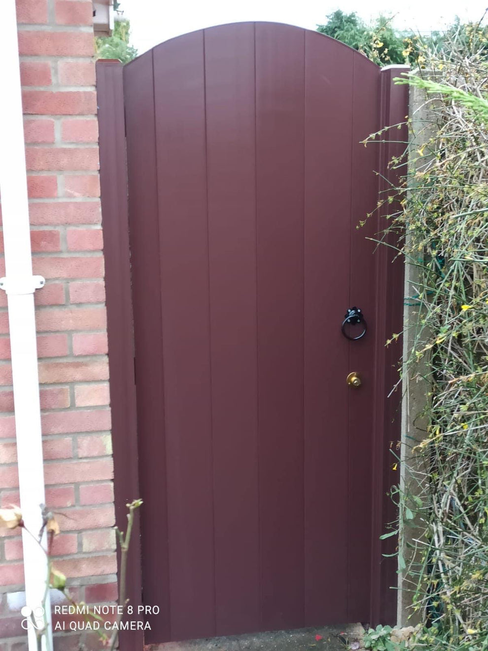 PVC Plastic Side Gate | W: 1201 - 1400mm, H: 1800mm | Arched Top – Tekplas